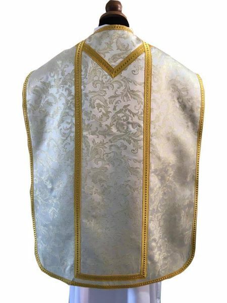 Tau Damask fabric gold silver Roman Chasuble trapeze collar | Vaticanum.com