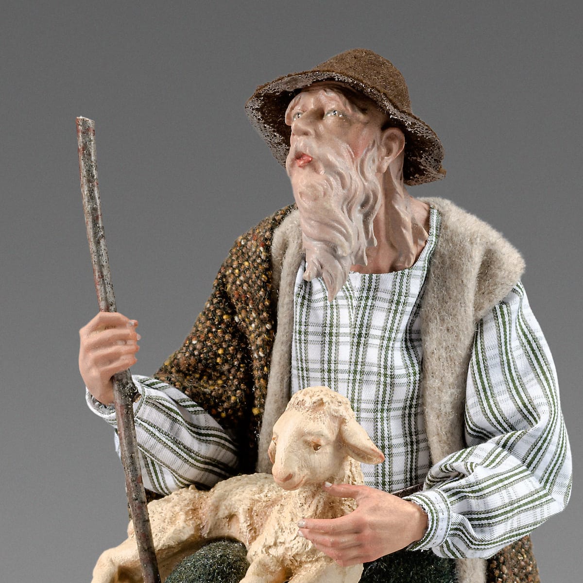 Shepherd Kneeling with lamb Hannah Alpin Nativity 11,8 inch rustic ...