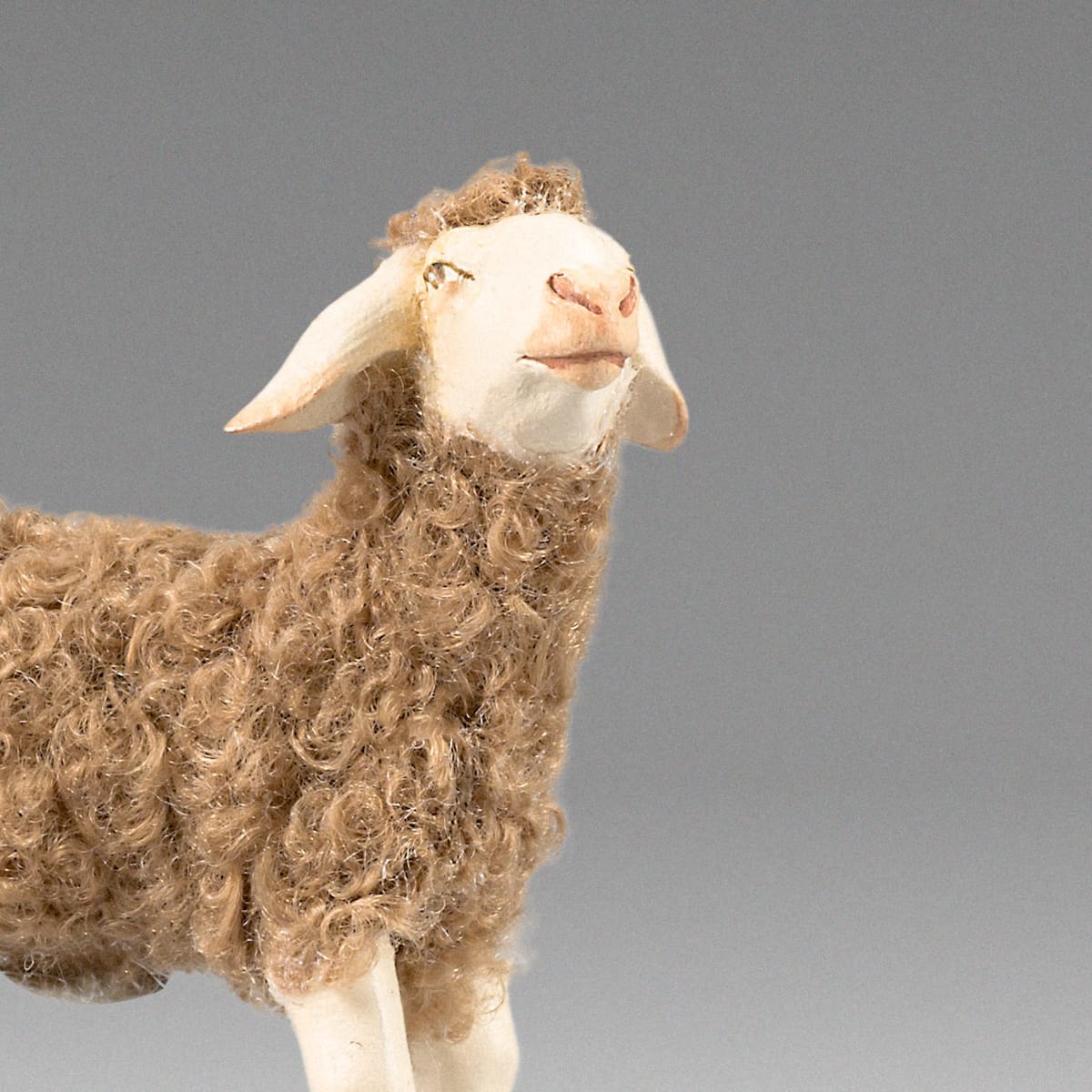 Pecora con lana marrone Presepe Hannah Alpin 14 cm stile tirolese legno ...